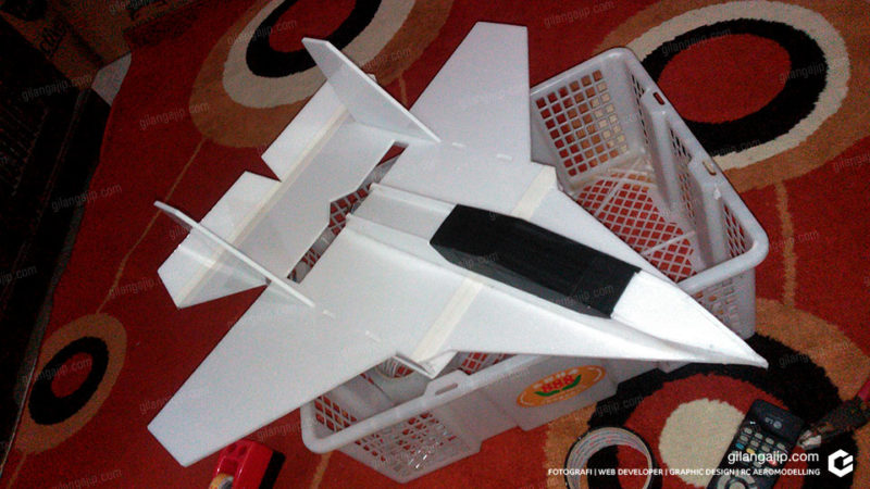 Cara Membuat Pesawat Rc Jet Sederhana Sendiri Gilangajip
